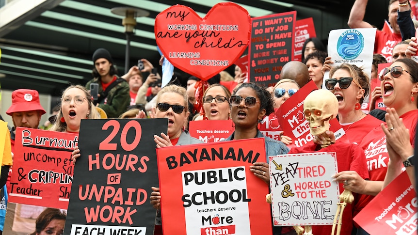 How Labor's 'new working class' helped the party secure victory in New ...